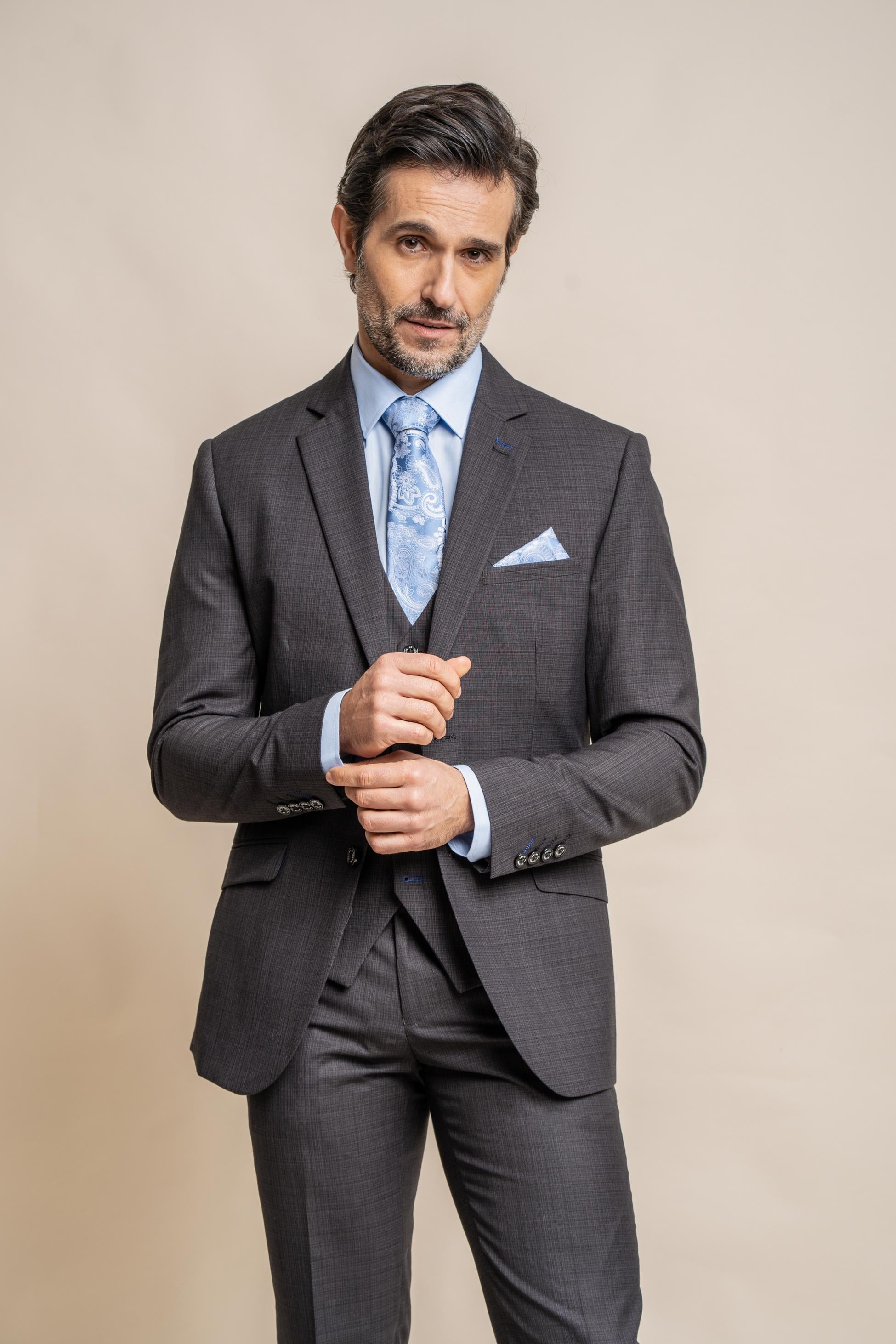 Men's Slim Fit Formal 3 Piece Business Suit in Navy | SIRRI